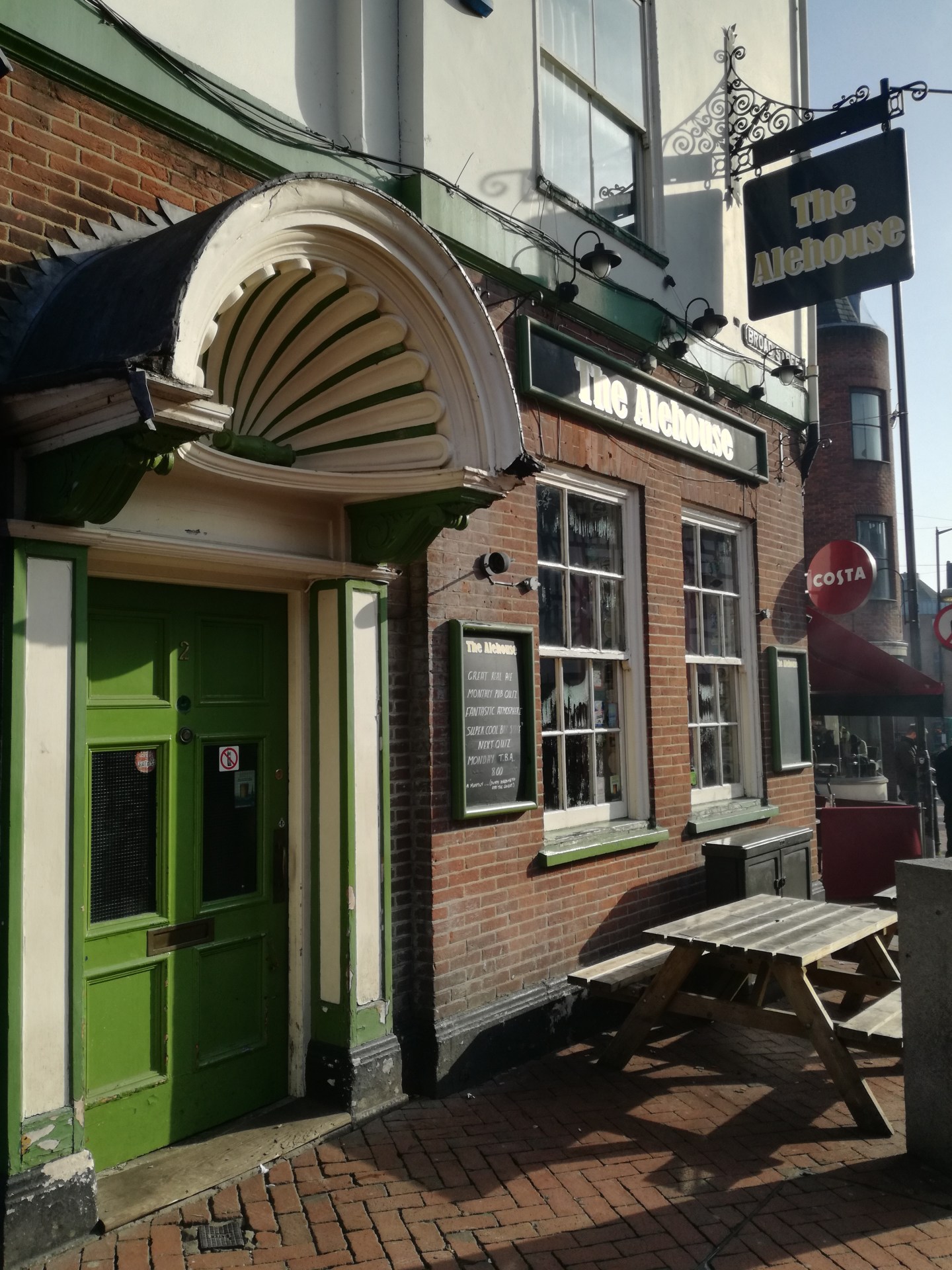 TOP 100 PUBS – ALEHOUSE, READING – retiredmartin