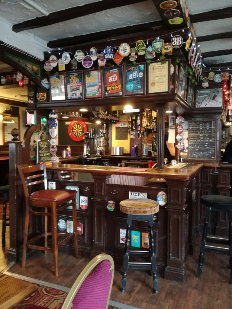 TOP 100 PUBS – THE OLDE COTTAGE, CHESTER – retiredmartin