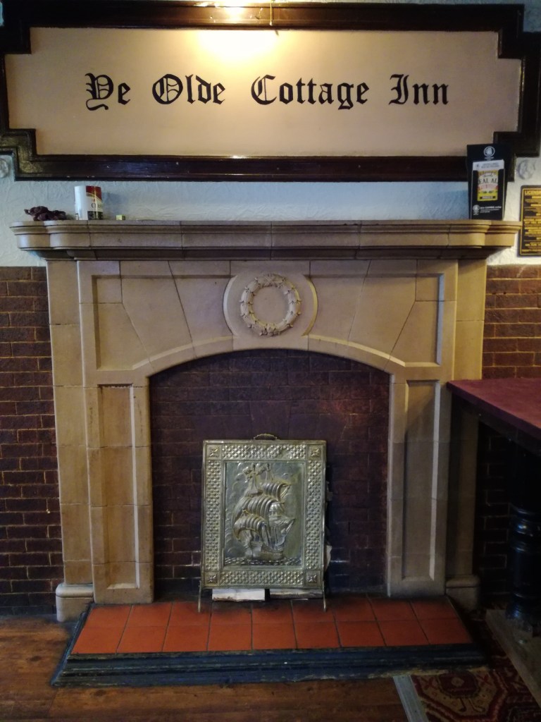 TOP 100 PUBS – THE OLDE COTTAGE, CHESTER – retiredmartin