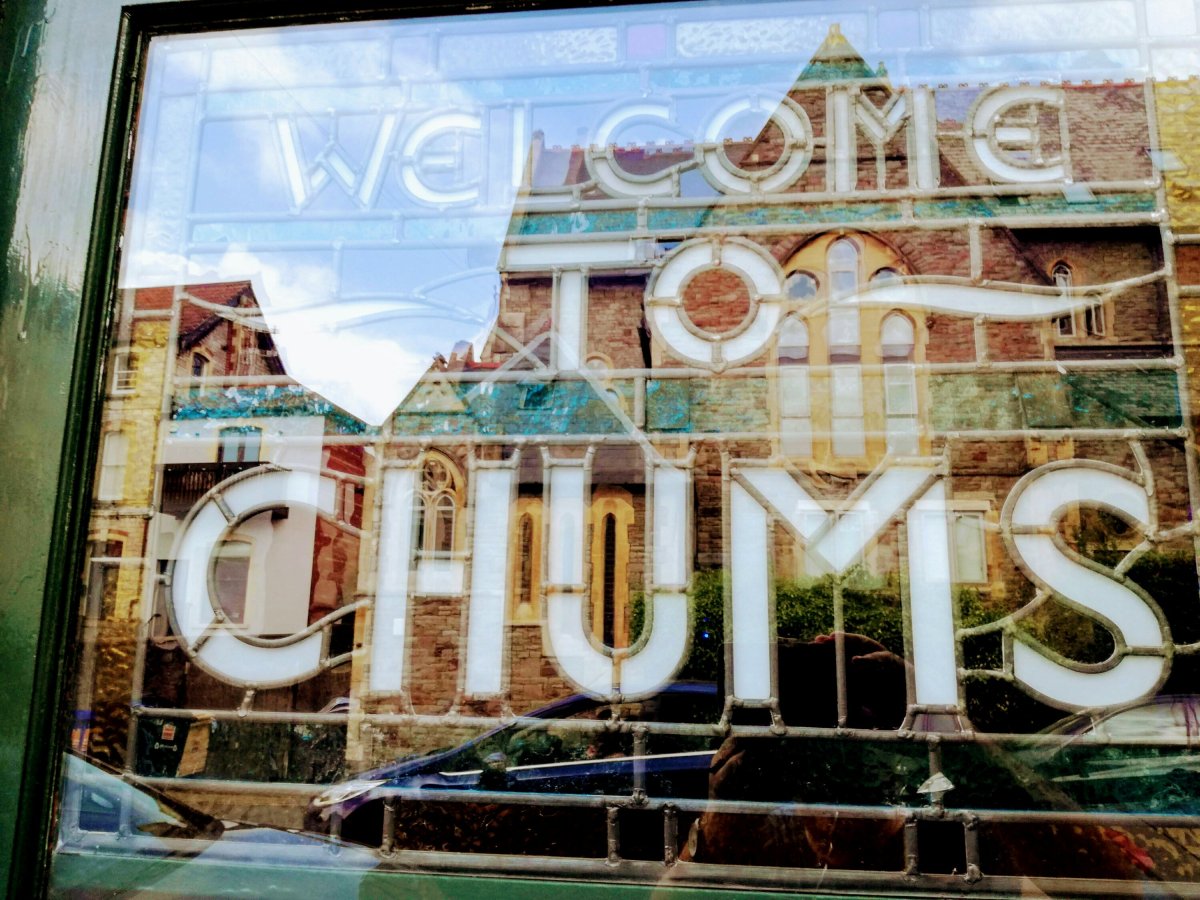 HELLO CHUMS – retiredmartin